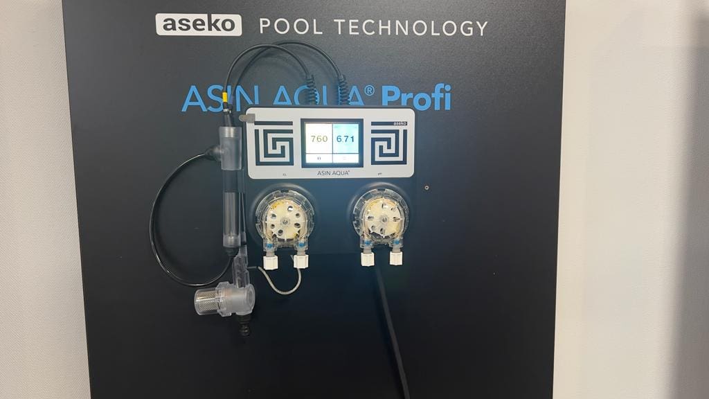 Asin Aqua Chlorine & PH Automatic Pool Dosing System - My Pool Direct 👙