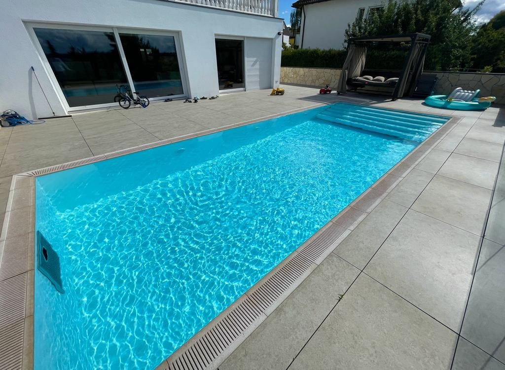 Overflow Pools - My Pool Direct