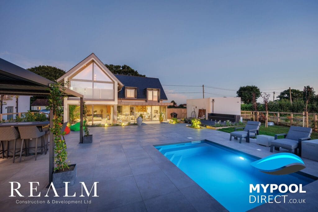 Bespoke Dura Polymer 4m x 3m x 1.5m Pool - My Pool Direct 🩳